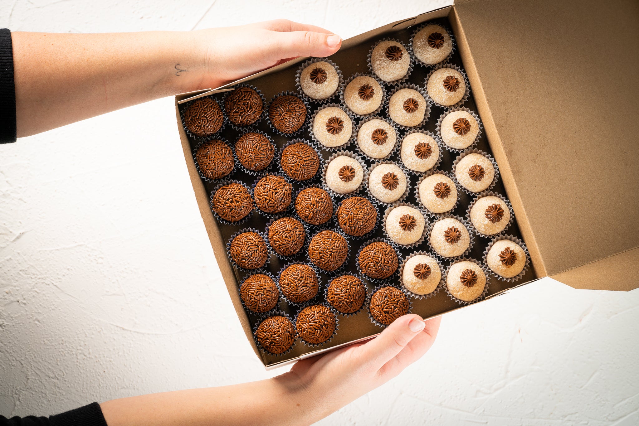 Brigadeiros Tradicionais - Traditional Brigadeiro truffle | Mom's Bakery