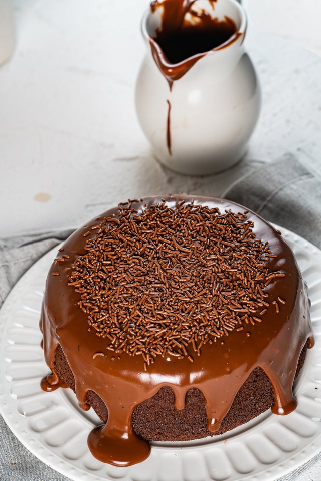 Cakes | Mom's Bakery